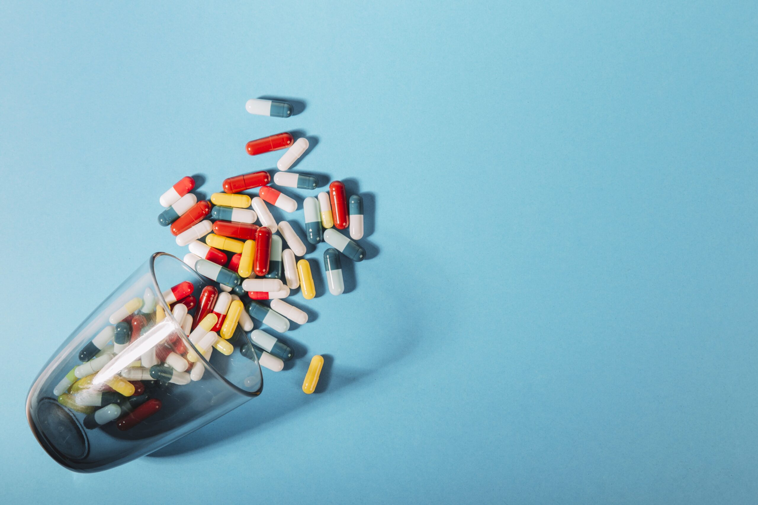 Descarte de medicamentos: como fazer corretamente na clínica?